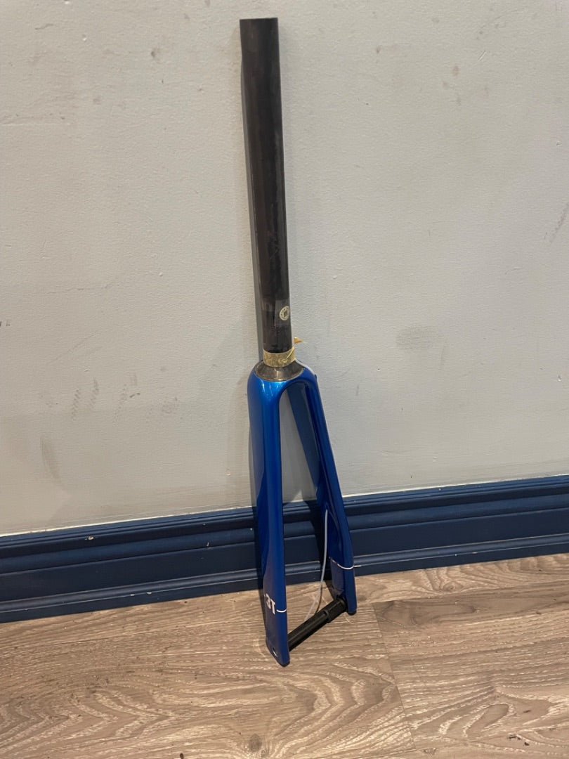 3T Strada Fundi Pro Fork Blue 300mm